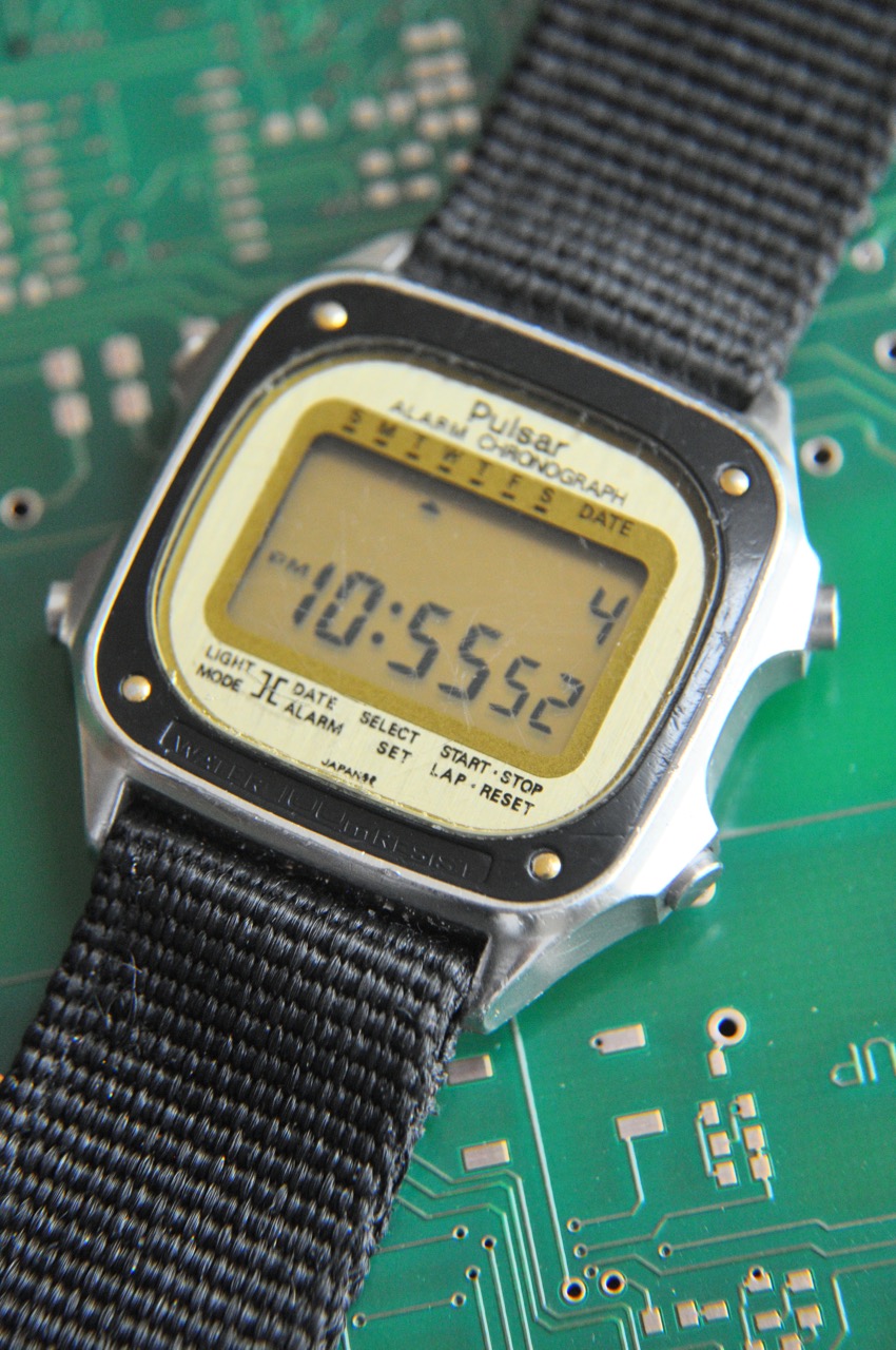 PULSAR - Y789-5B70 - Sports - Vintage Digital Watch - Digital-Watch.com
