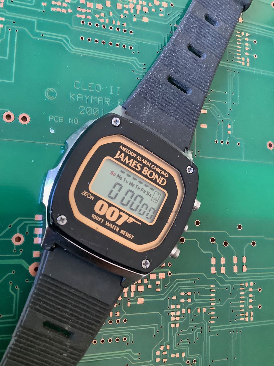 ZEON - James Bond diver - Novelty - Vintage Digital Watch - Digital ...