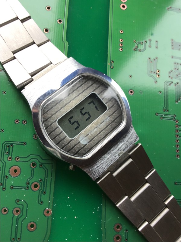 TRAFALGAR - Quartz - Digital - Vintage Digital Watch - Digital-Watch.com