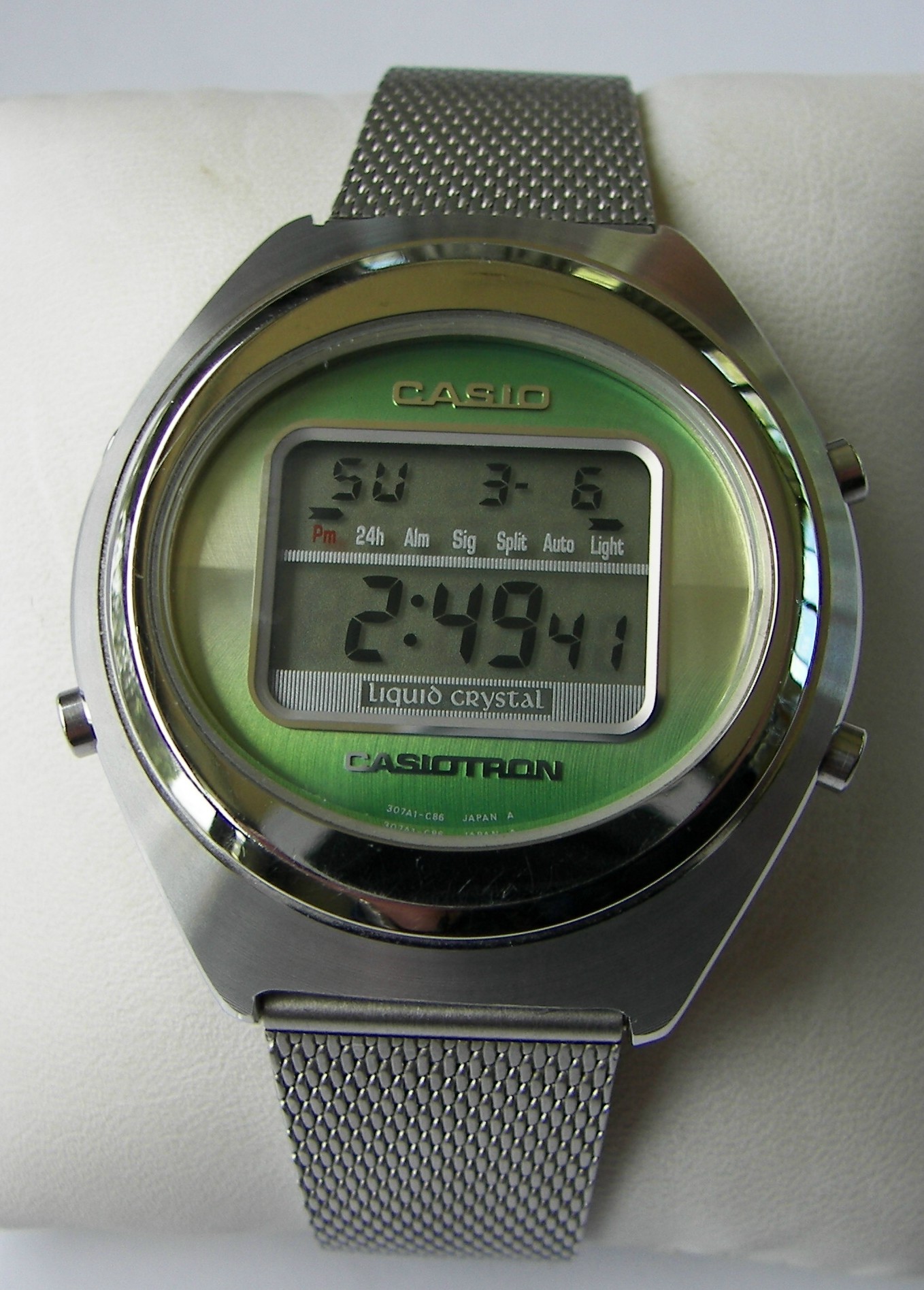 CASIO - TRN-03M-3T - Casiotron - Vintage Digital Watch - Digital-Watch.com