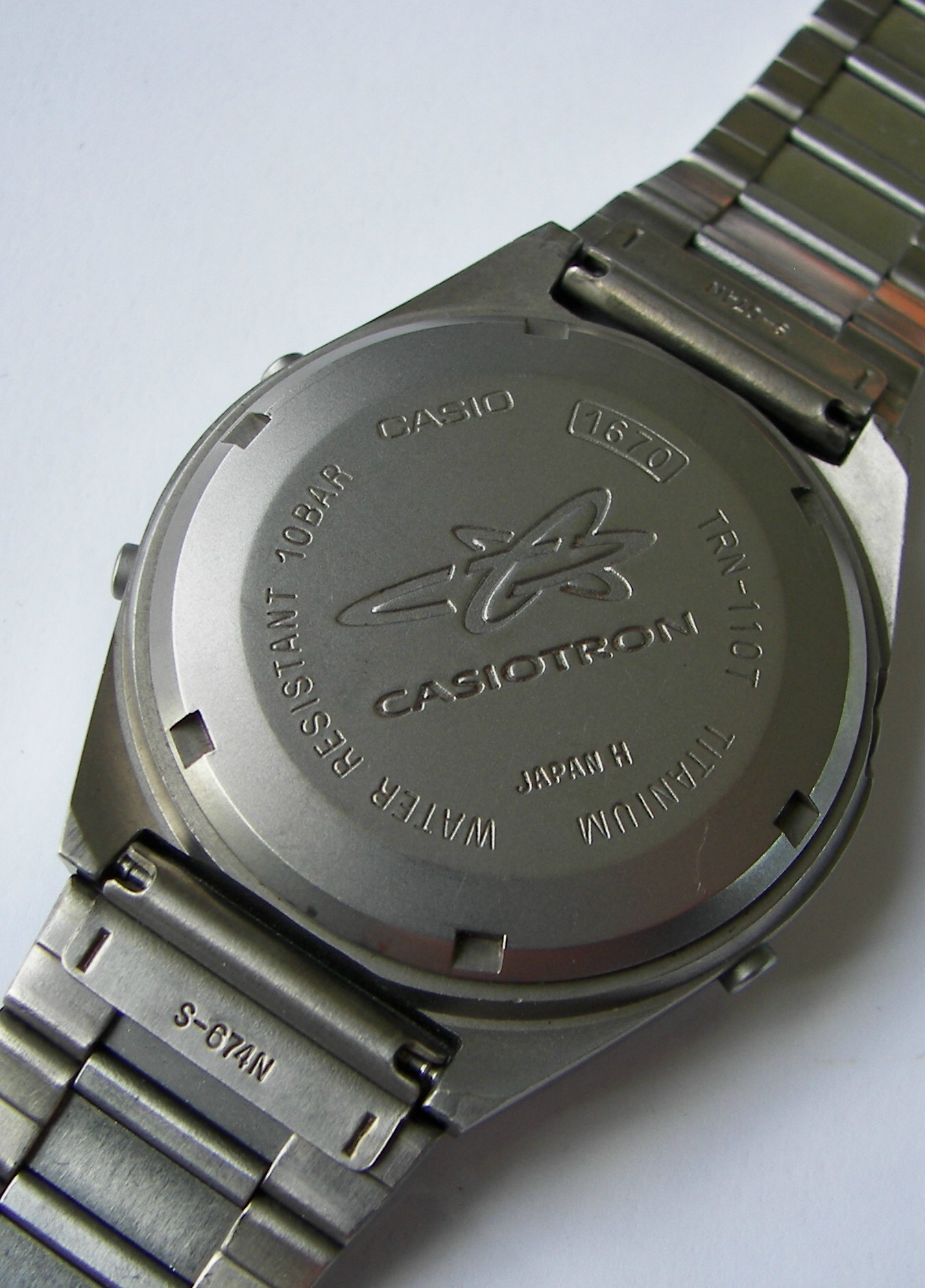 CASIO - TRN-110BT-8T - Casiotron - Vintage Digital Watch - Digital ...