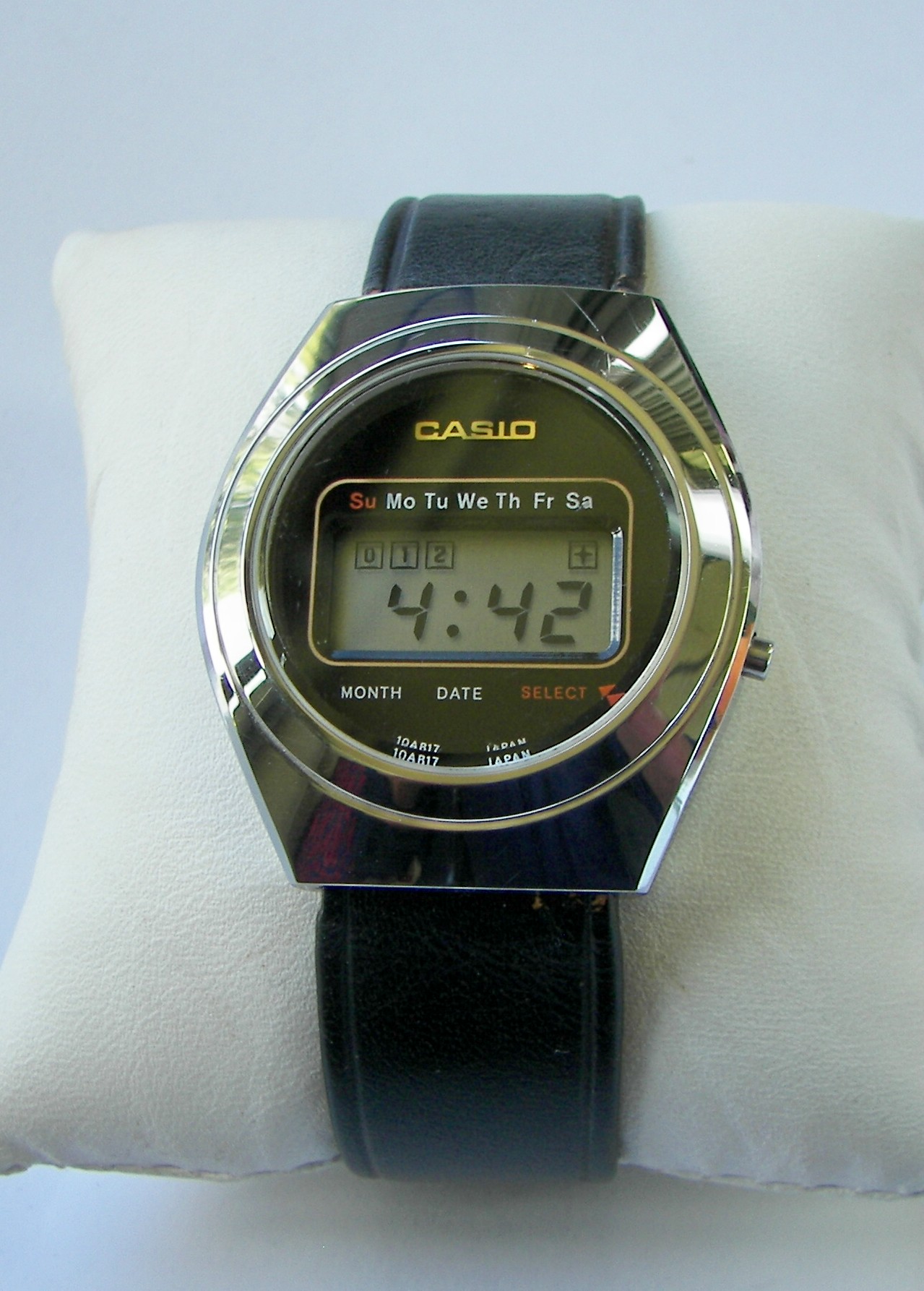 CASIO - R-15 - Digital - Vintage Digital Watch - Digital-Watch.com