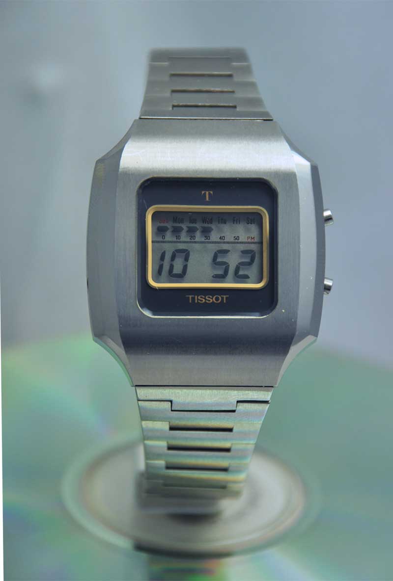 TISSOT - 03 - Casiotron - Vintage Digital Watch - Digital-Watch.com