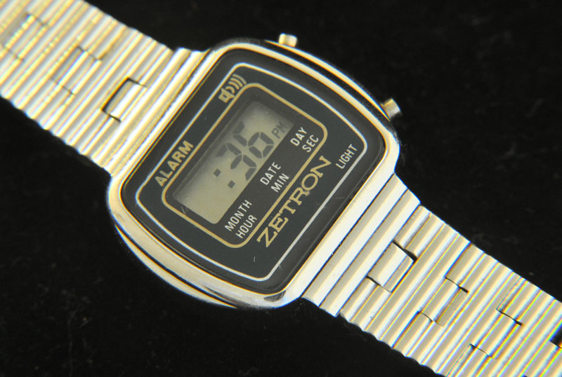 ZETRON - Alarm - Ladies - Vintage Digital Watch - Digital-Watch.com