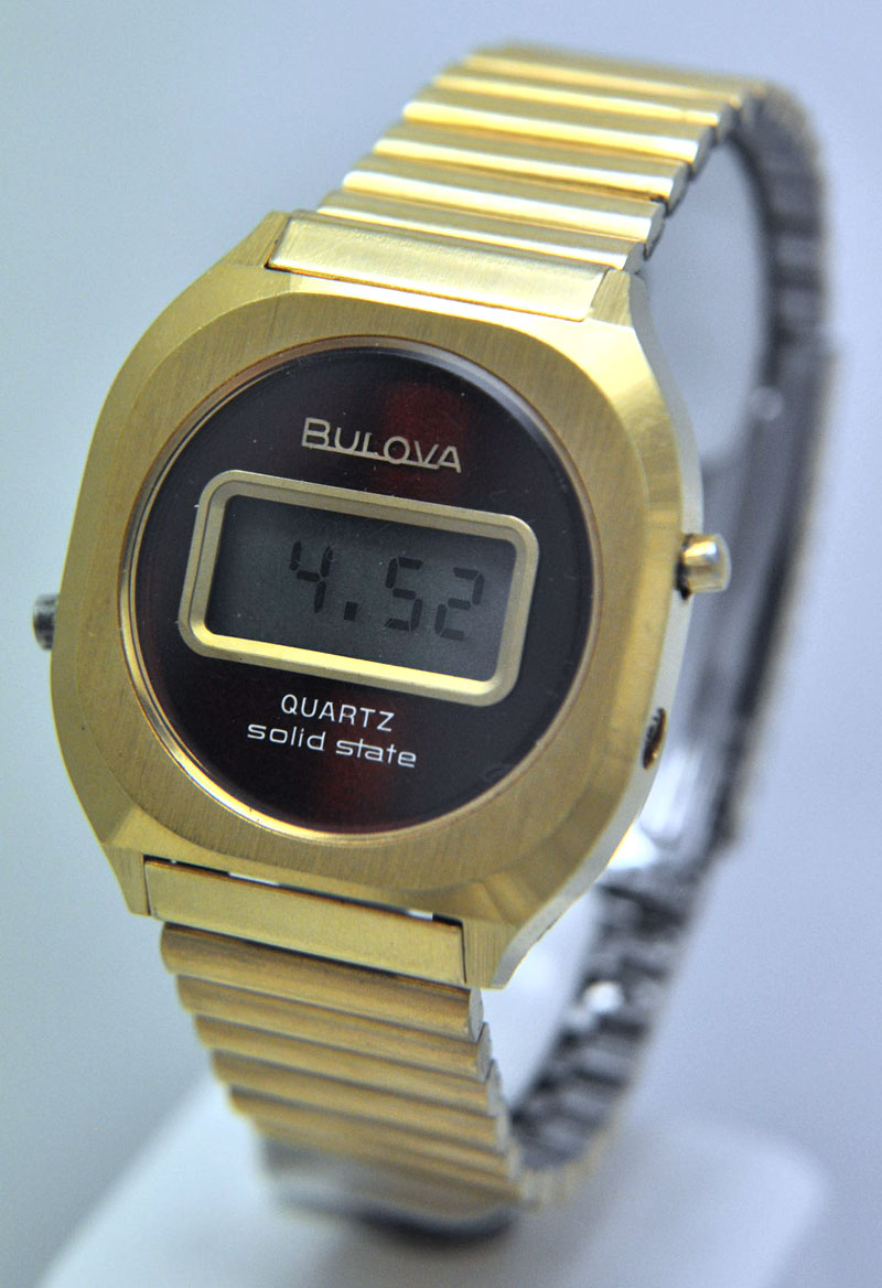 BULOVA - Solid State - Digital - Vintage Digital Watch - Digital-Watch.com