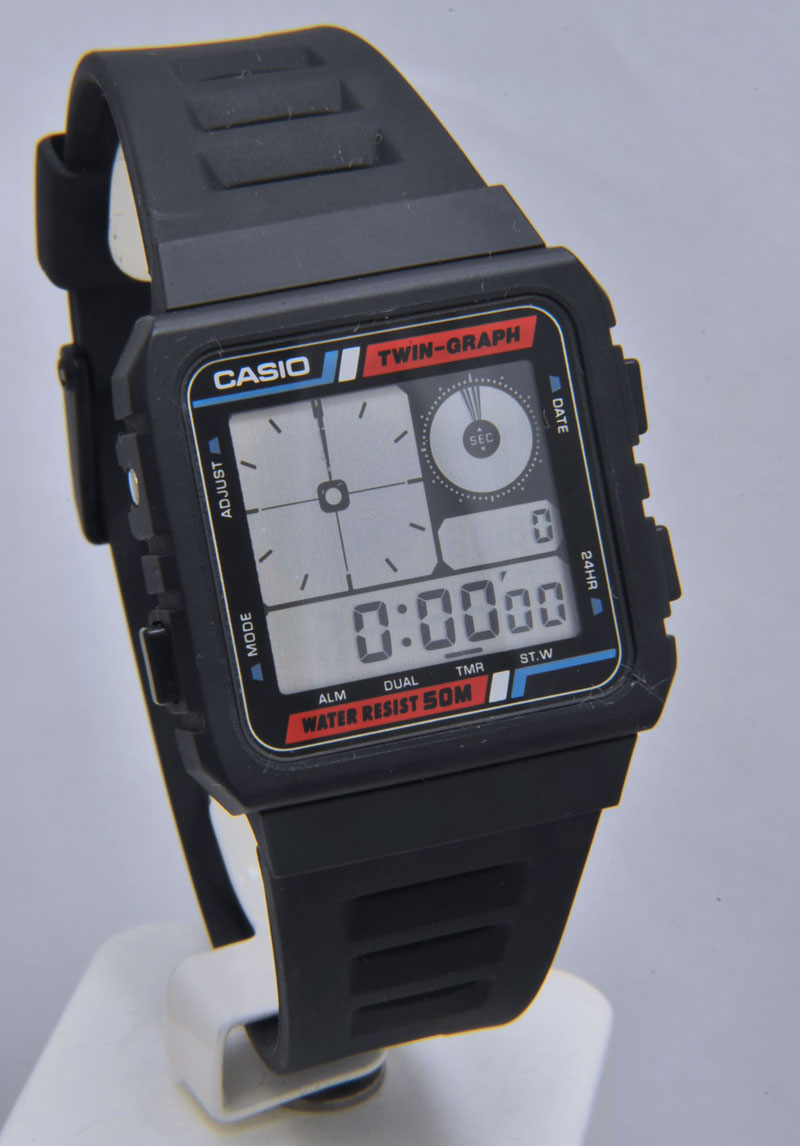 CASIO - AE-20W - DigitalHands - Vintage Digital Watch - Digital-Watch.com