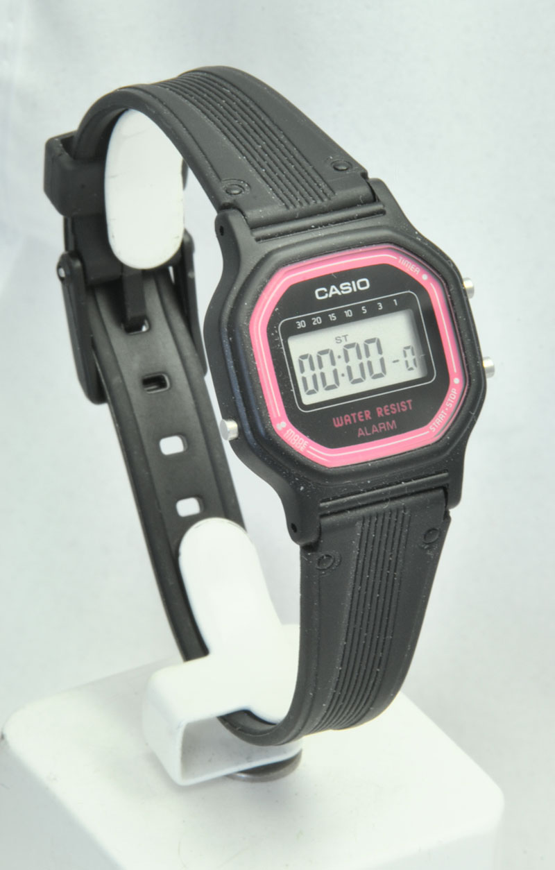 CASIO - LA-11W - Ladies - Vintage Digital Watch - Digital-Watch.com