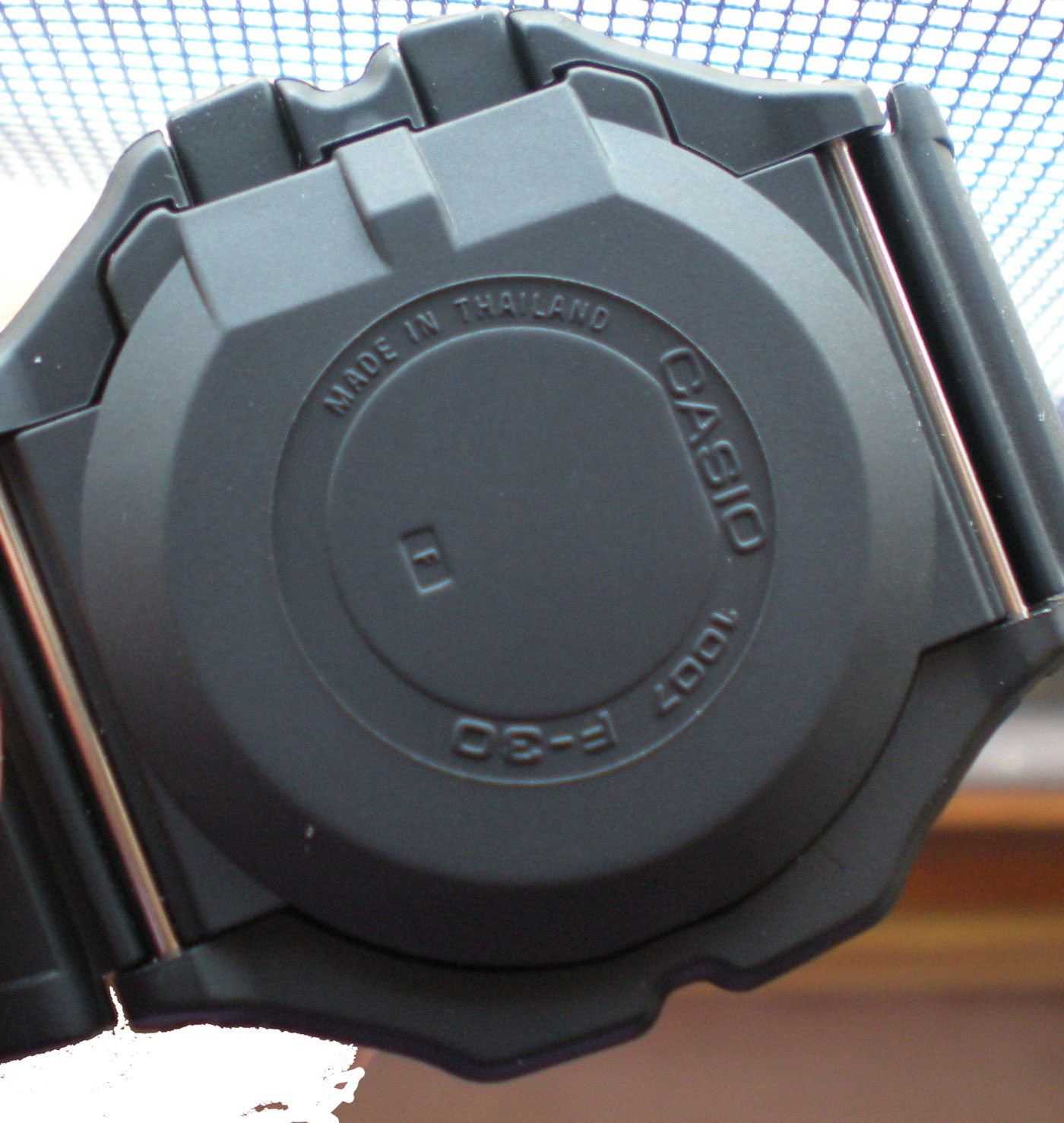 CASIO - F-30 - f-series - Vintage Digital Watch - Digital-Watch.com