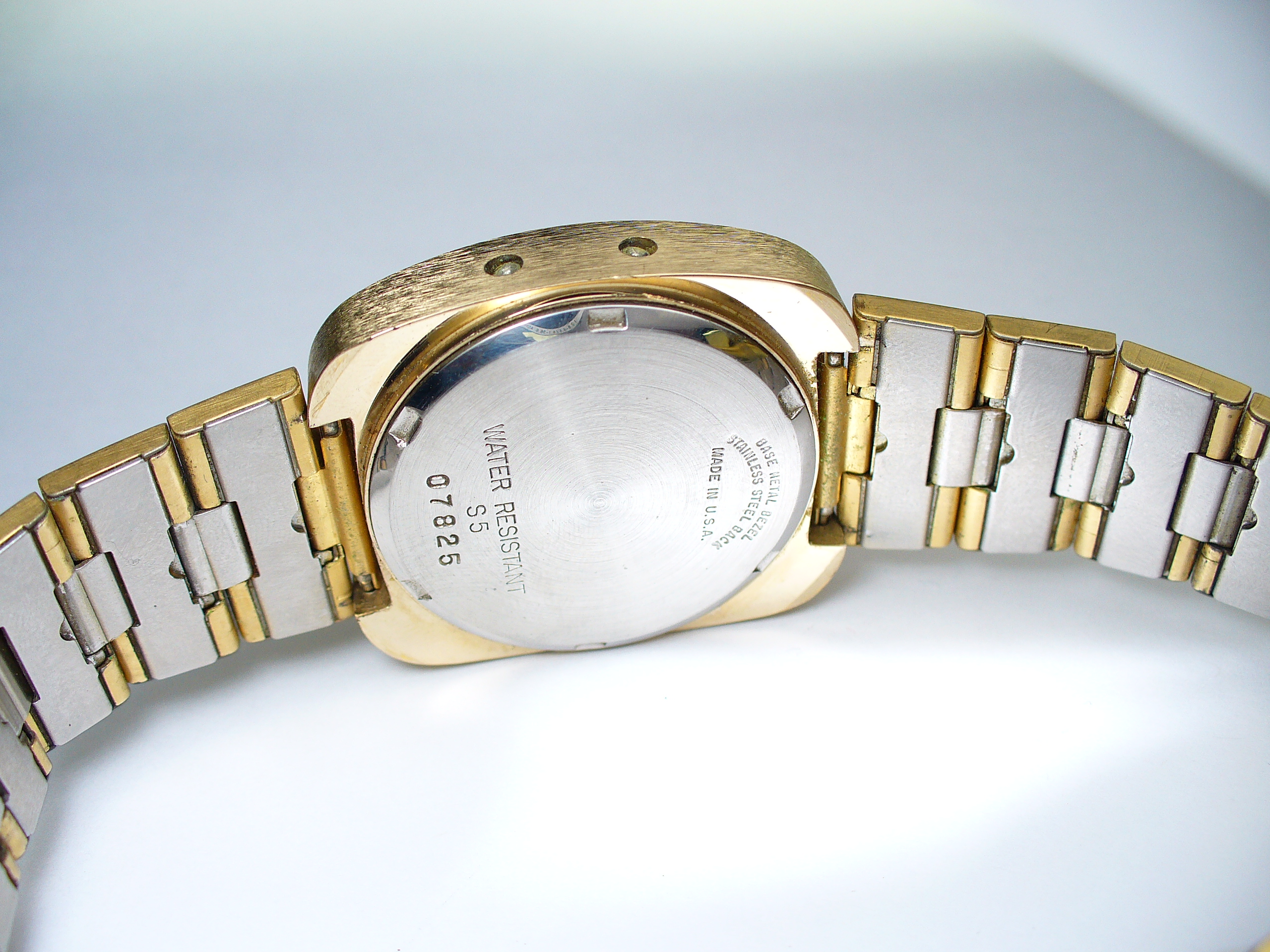 SEARS - S5 - Digital - Vintage Digital Watch - Digital-Watch.com