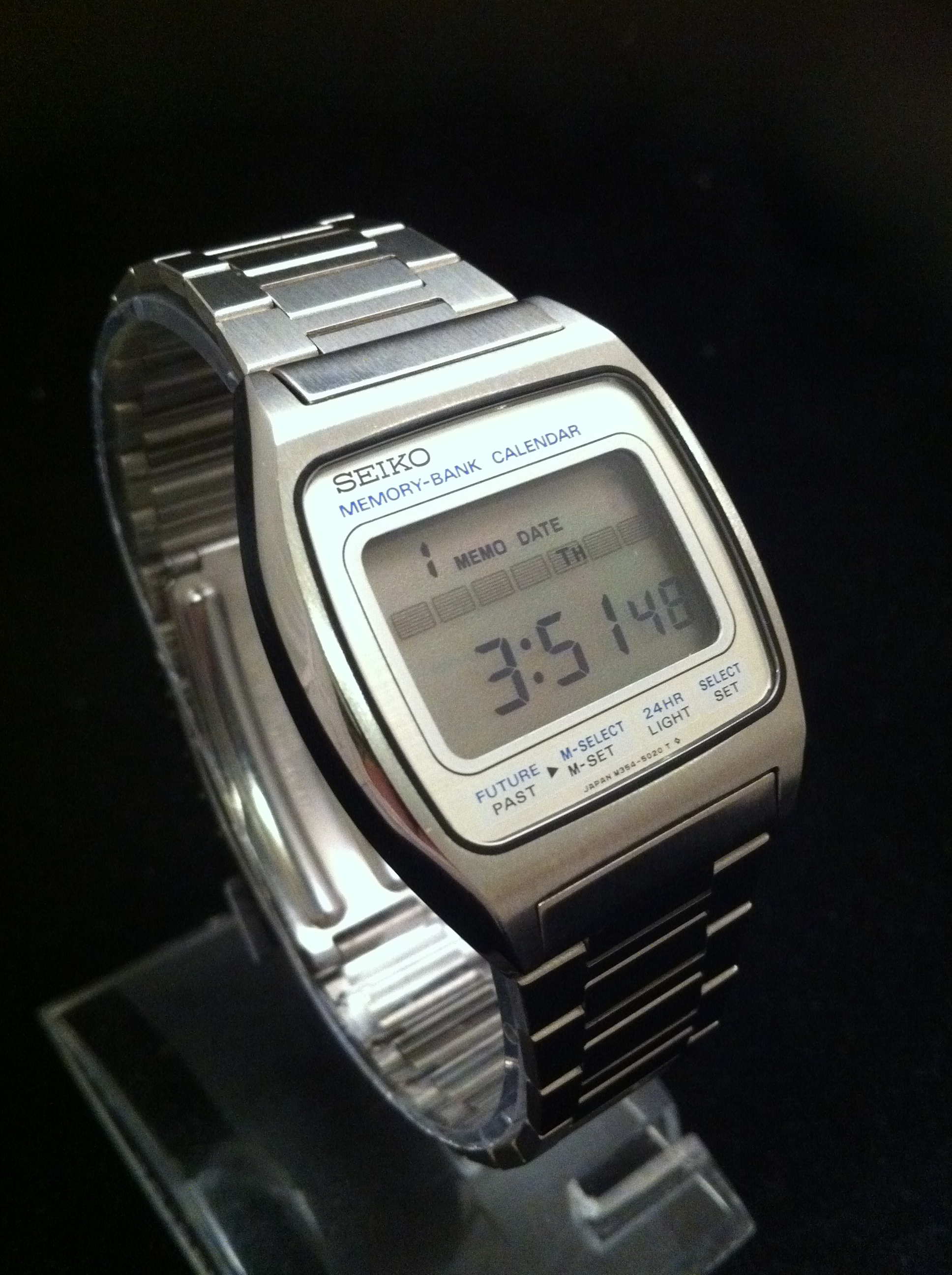 SEIKO - M354 5020 - Digital - Vintage Digital Watch - Digital-Watch.com
