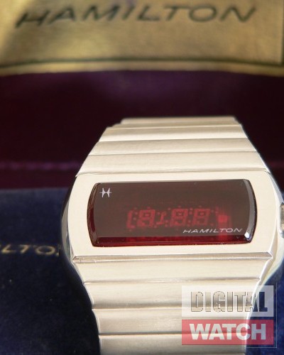 HAMILTON - qtc/qed - LED - Vintage Digital Watch - Digital-Watch.com
