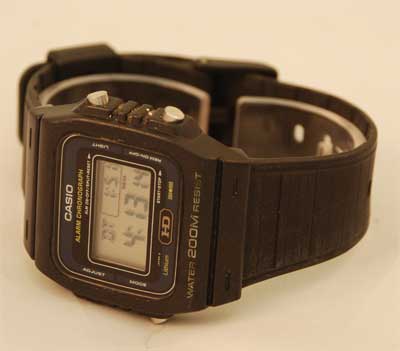 CASIO - DW-240 - G-shock - Vintage Digital Watch - Digital-Watch.com