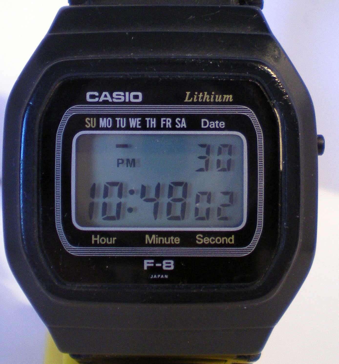 CASIO - F-8 - f-series - Vintage Digital Watch - Digital-Watch.com