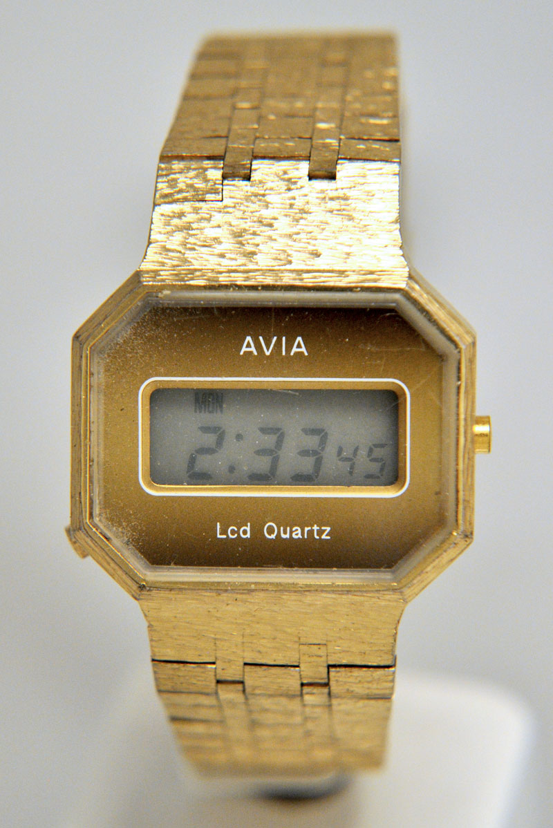 AVIA - LCD QUARTZ - Digital - Vintage Digital Watch - Digital-Watch.com